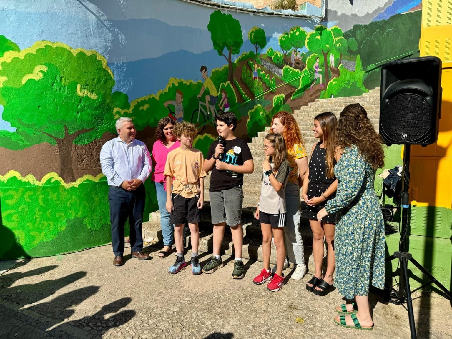 Se inaugura el mural realizado por los niños durante el Inca Street Art ...